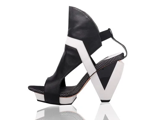 Architecture + Shoes = Heavy Machine's S/S 11 Collection