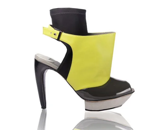 Architecture + Shoes = Heavy Machine's S/S 11 Collection