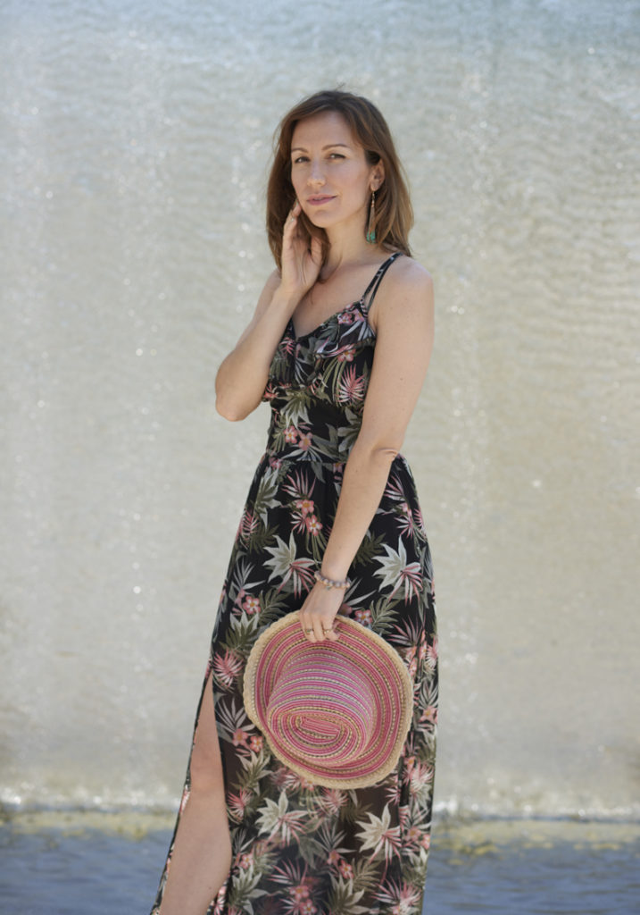 Hot Summer Outfit Essentials with Sparkly Pink Slides