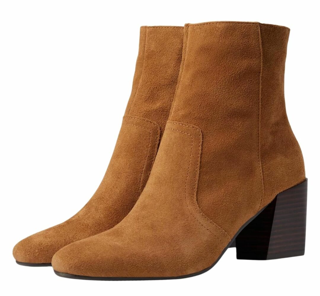 How to Wear Ankle Boots with Dresses: The Ultimate Picture Guide