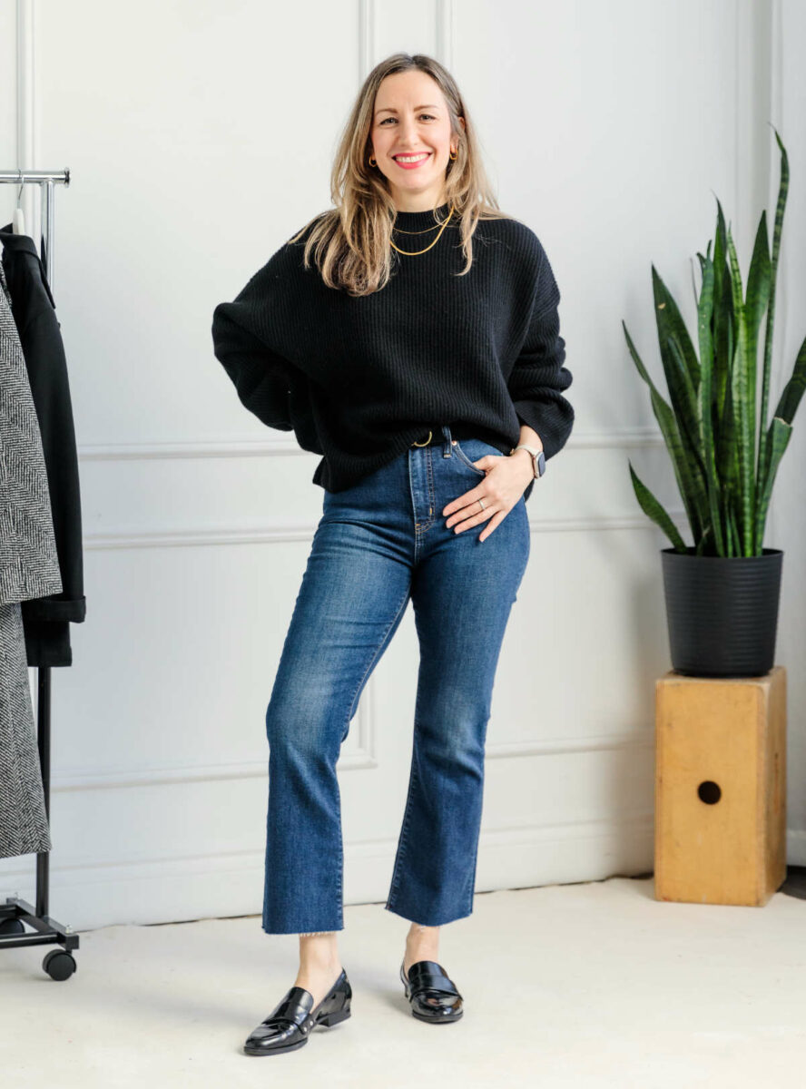 8 Best Shoes to Wear with Flare Jeans and Bell Bottoms in 2025