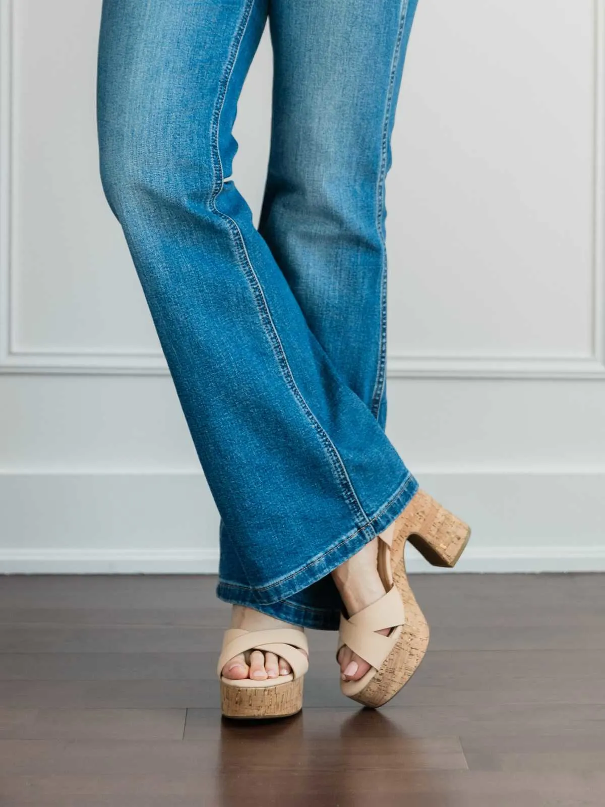 Spring shoes to wear with full length flare jeans | ShoeTease