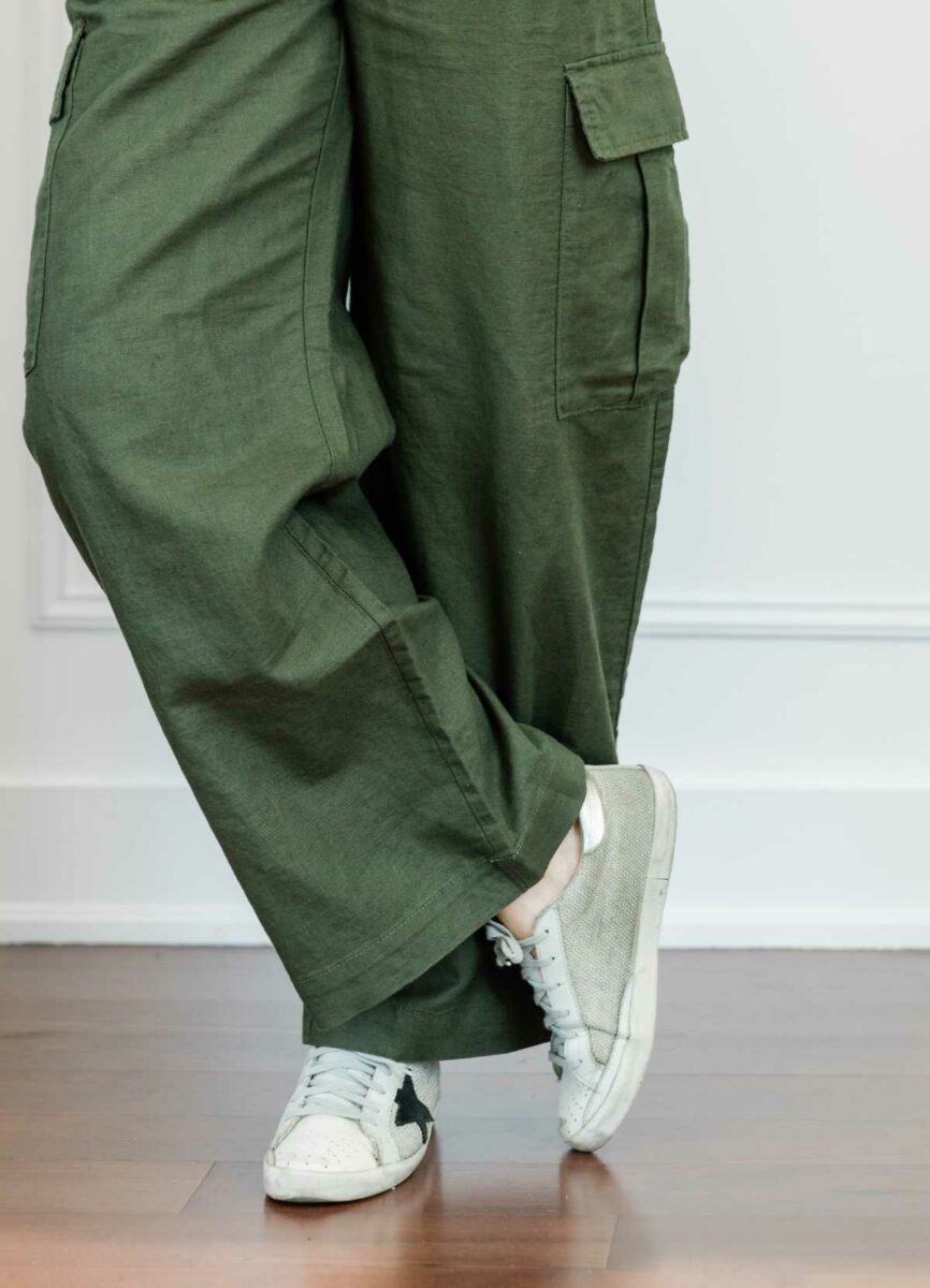 What Shoes to Wear with Linen Pants for Women | ShoeTease