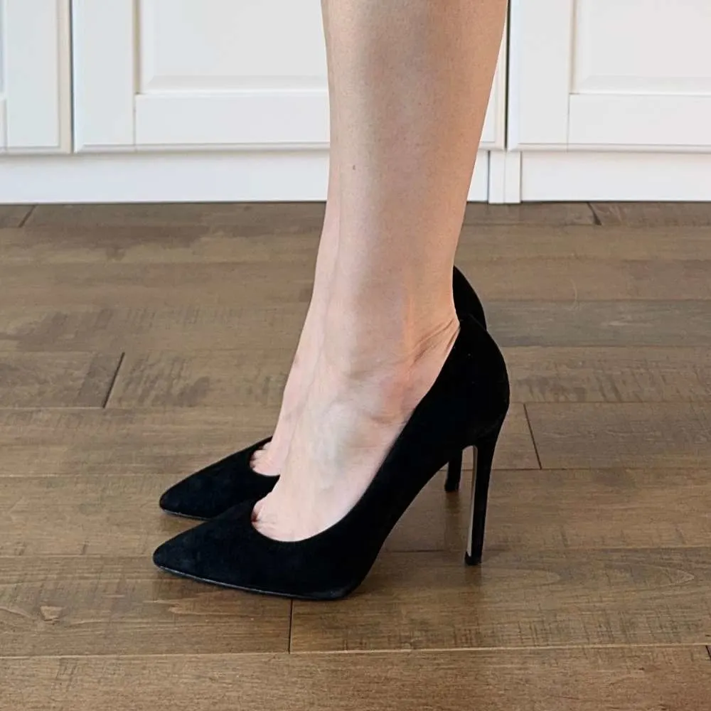 Shoes to Make Your Feet Look Smaller | ShoeTease